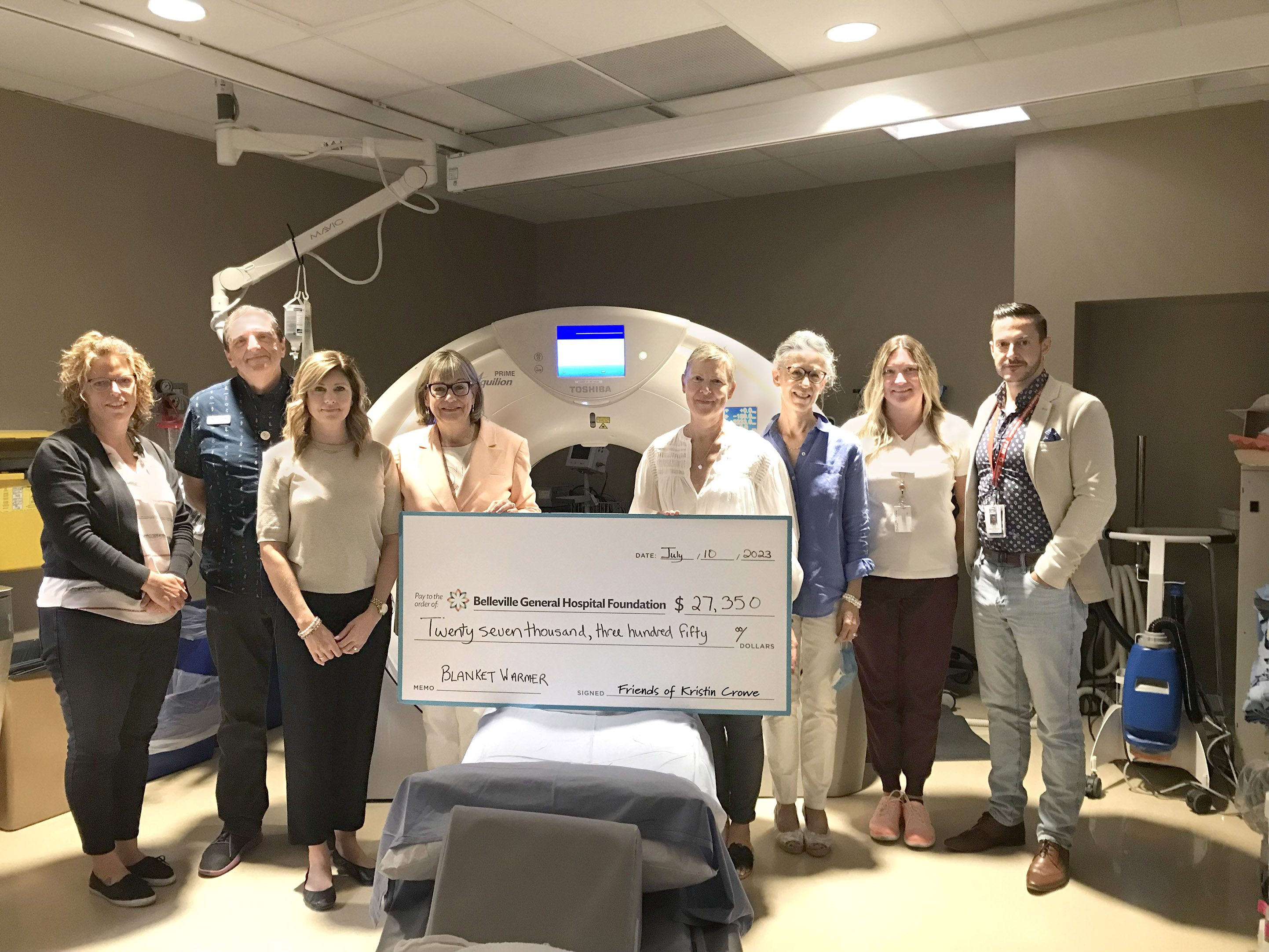 Friends of Kristin Crowe rally to give comfort to radiology patients at ...